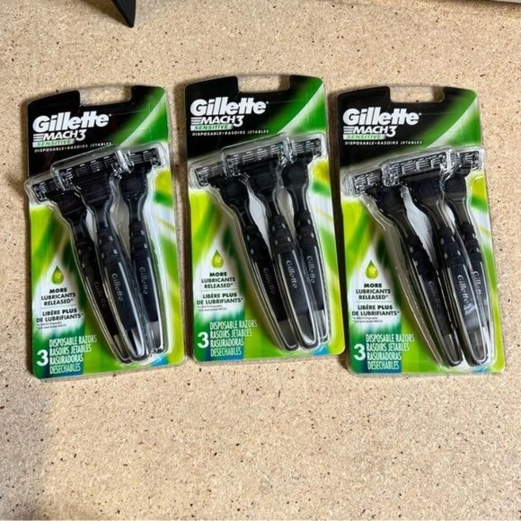 schick | Grooming | Mens Disposable Razors Bundle | Poshmark